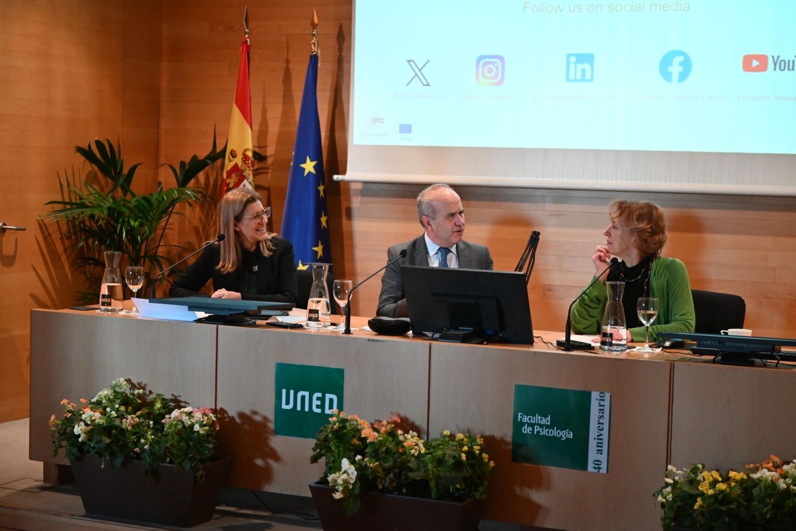 Crue and the European Research Council discuss research funding in Europe - CRUE